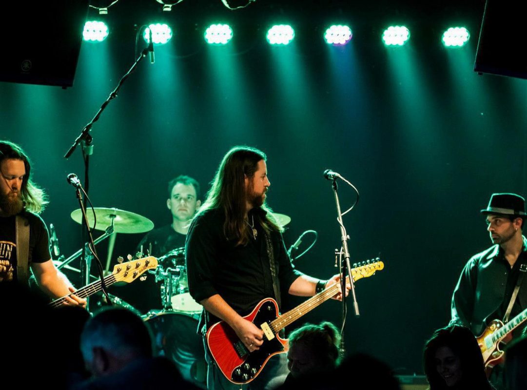 Hot Nights, Cool Tunes - Visit Brenham Texas